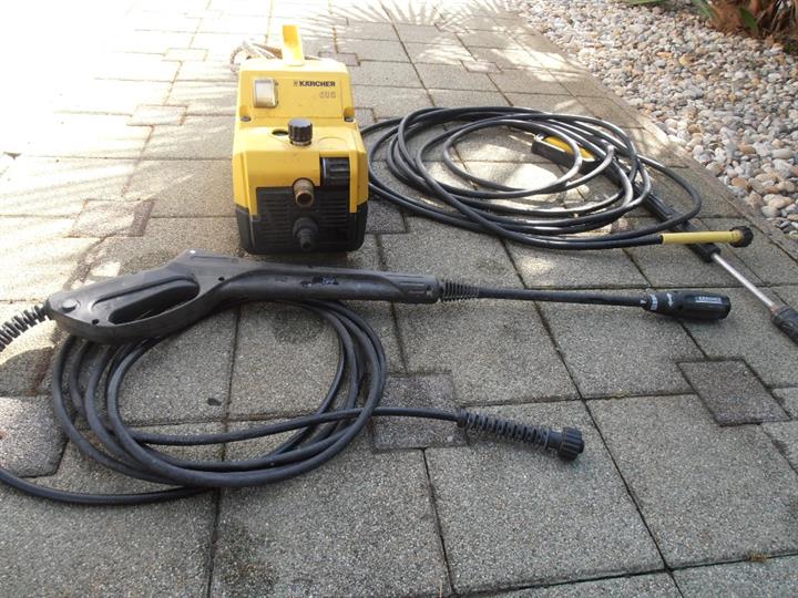 | Karcher 595 | - Strojevi i alati - Burza Oglasi