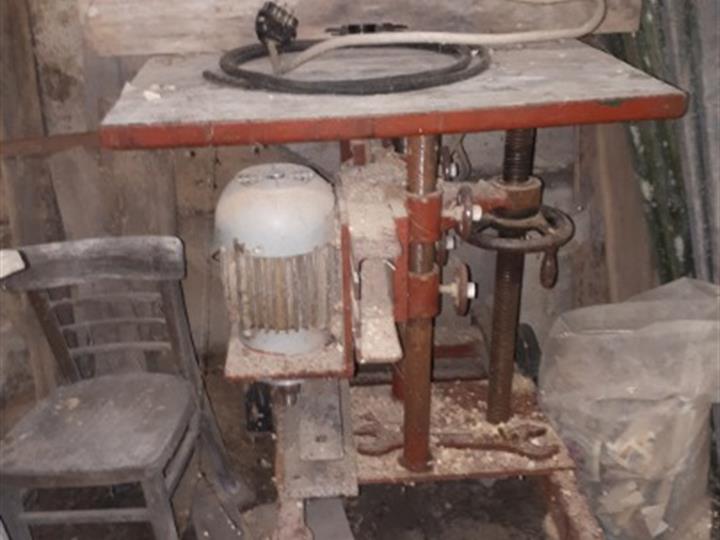 | Stolarska freza, ručni rad | - Strojevi i alati - Burza Oglasi