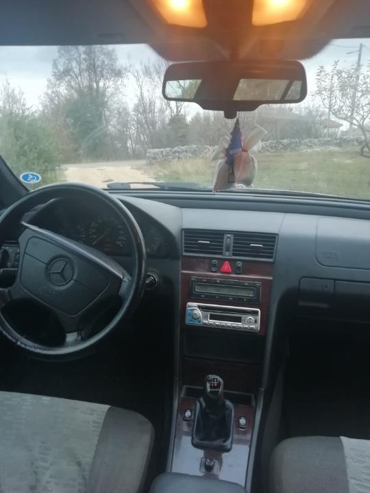 | Mercedes C220, karavan, diesel | - Automobili - Burza Oglasi