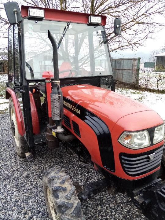| Traktor Foton Europard 254 | - Teretna i druga vozila - Burza Oglasi