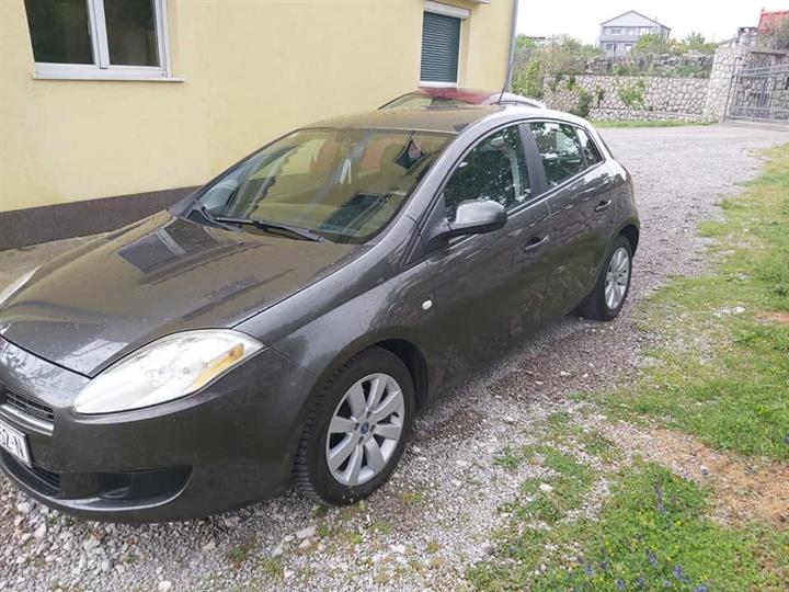 | Fiat Bravo 1.9 | - Automobili - Burza Oglasi