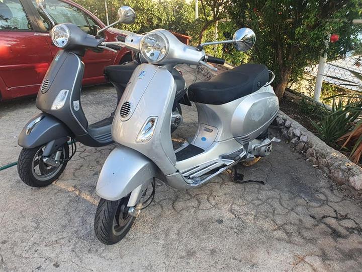 | Piaggio Vespa Lx 125 | - Motocikli - Burza Oglasi