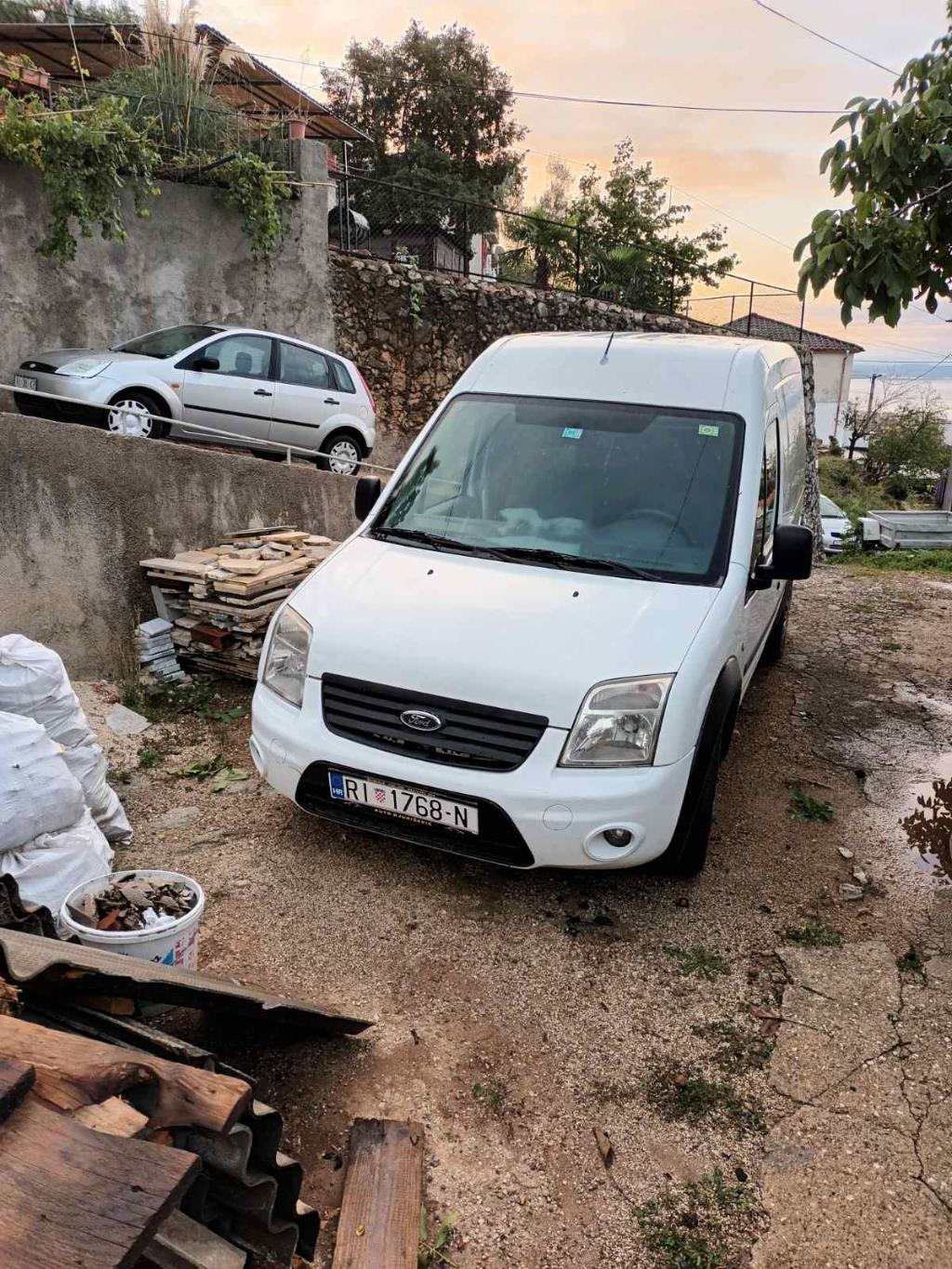 | Ford Tranzit | - Teretna i druga vozila - Burza Oglasi