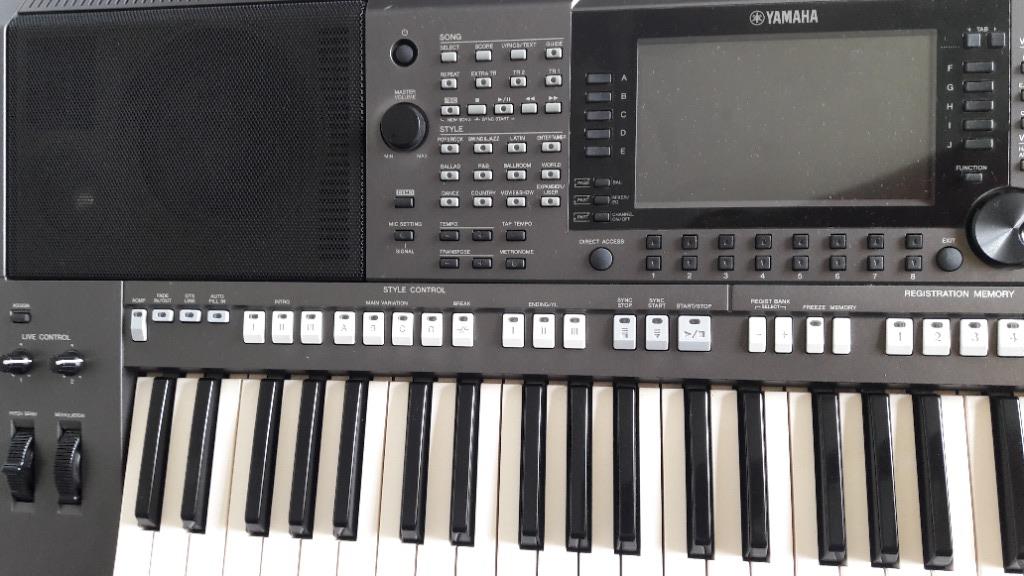 | Yamaha PSR S 770 | - Glazbala - Burza Oglasi