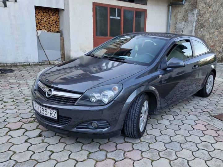 | Opel Astra GTC Essentia 1.4 | - Automobili - Burza Oglasi
