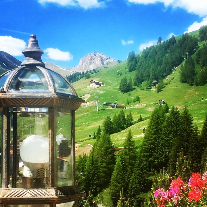 | Uredski posao u hotelu | - Posao - Burza Oglasi