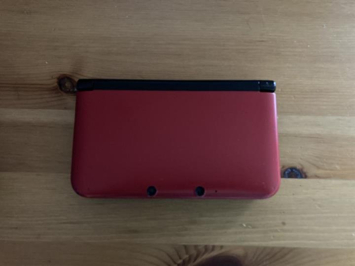 | Nintendo 3DS XL Red | - Računala - Burza Oglasi