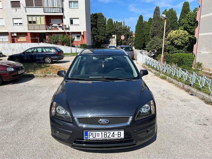 | Ford Focus karavan 1.8 TDCI | - Burza Oglasi