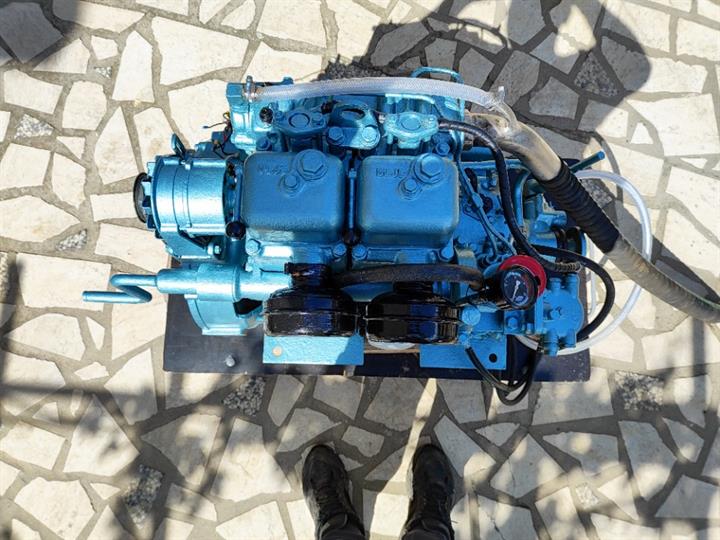 | Torpedo brodski motor 18/24 | - Nautika - Burza Oglasi