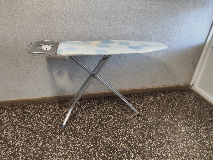 Daske za glačanje - Oprema za dom - Burza Oglasi