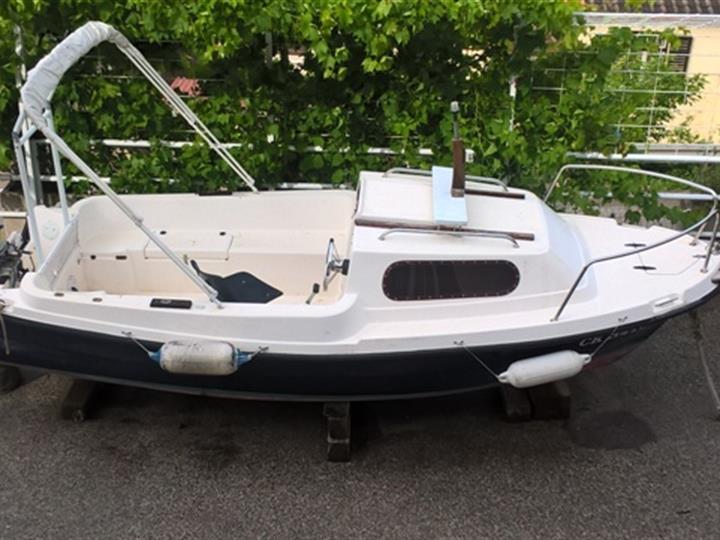 | Barka + motor | - Nautika - Burza Oglasi